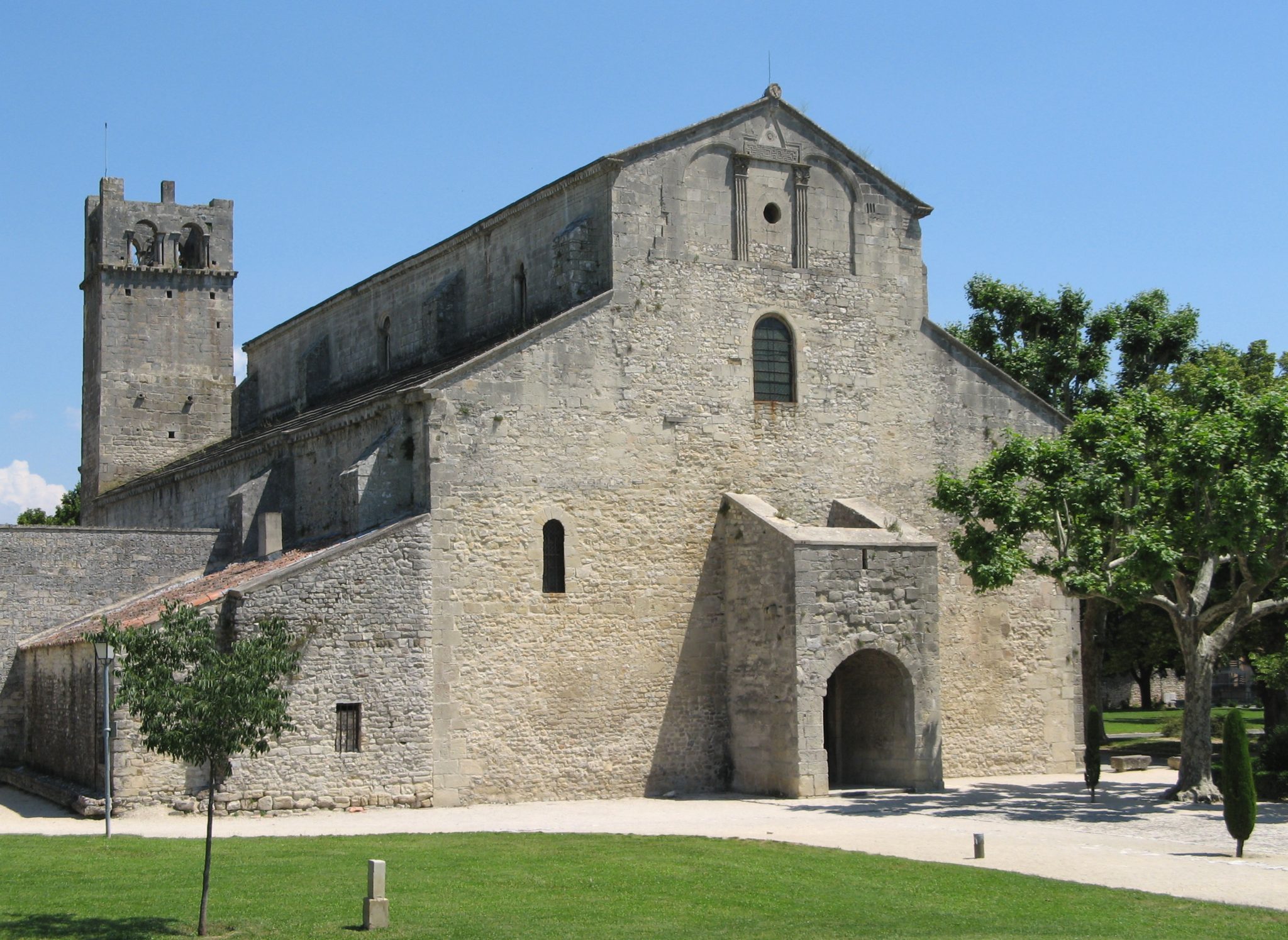 Vaison-la-Romaine: Roman Ruins and Provençal Charm - French Detours